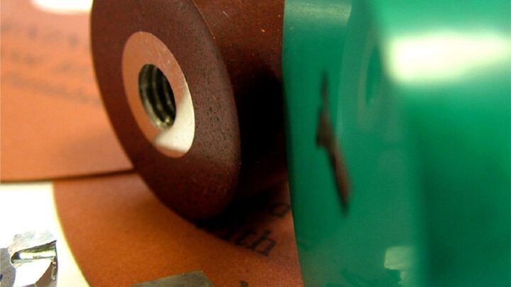 Metallographic Hot Mounting Secrets: Hot Mounting Methods, Resin ...